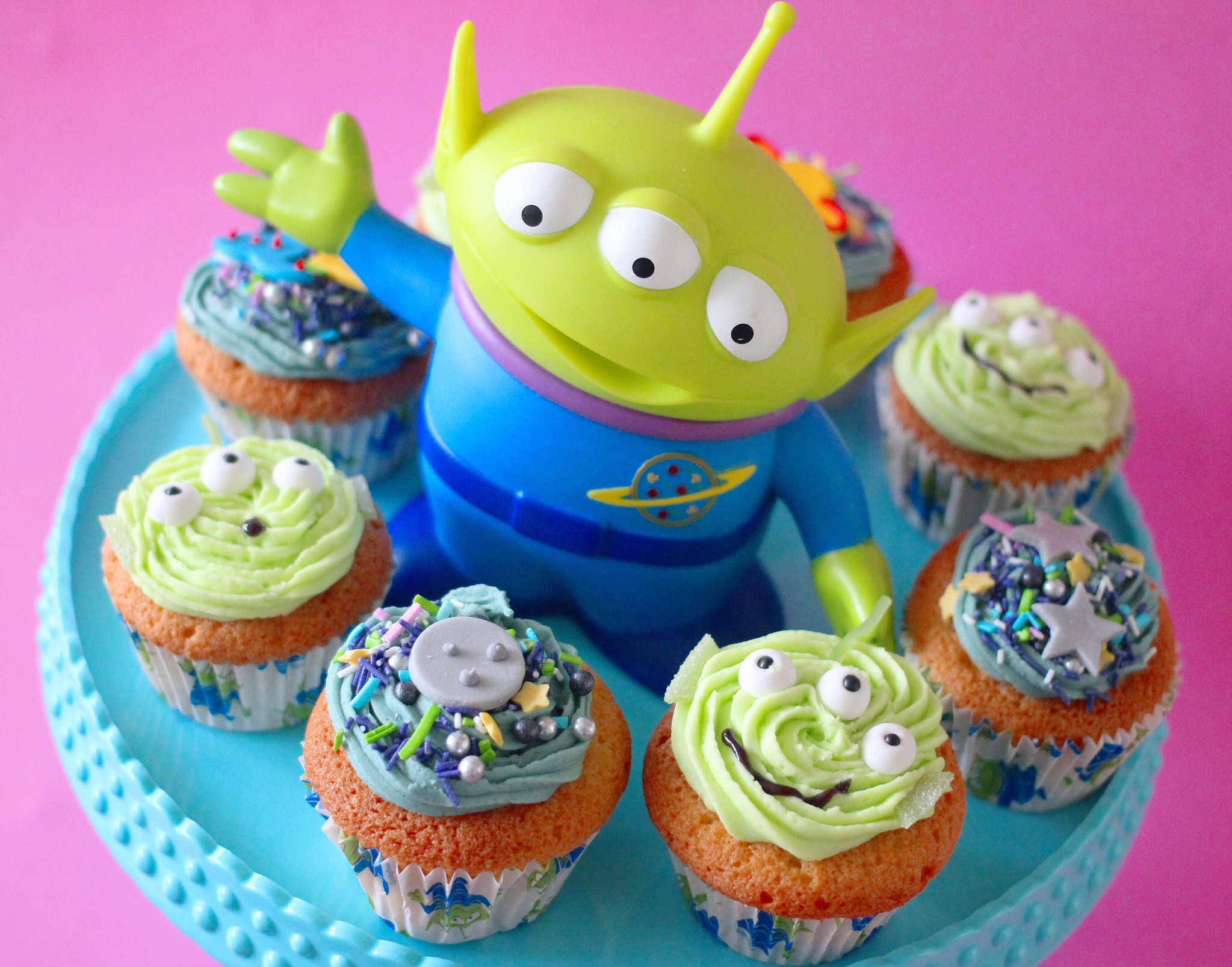 Toy Story Alien Space Themed Cupcakes Lucy s Room toy-story-alien-space-themed-cupcakes-lucy-s-room