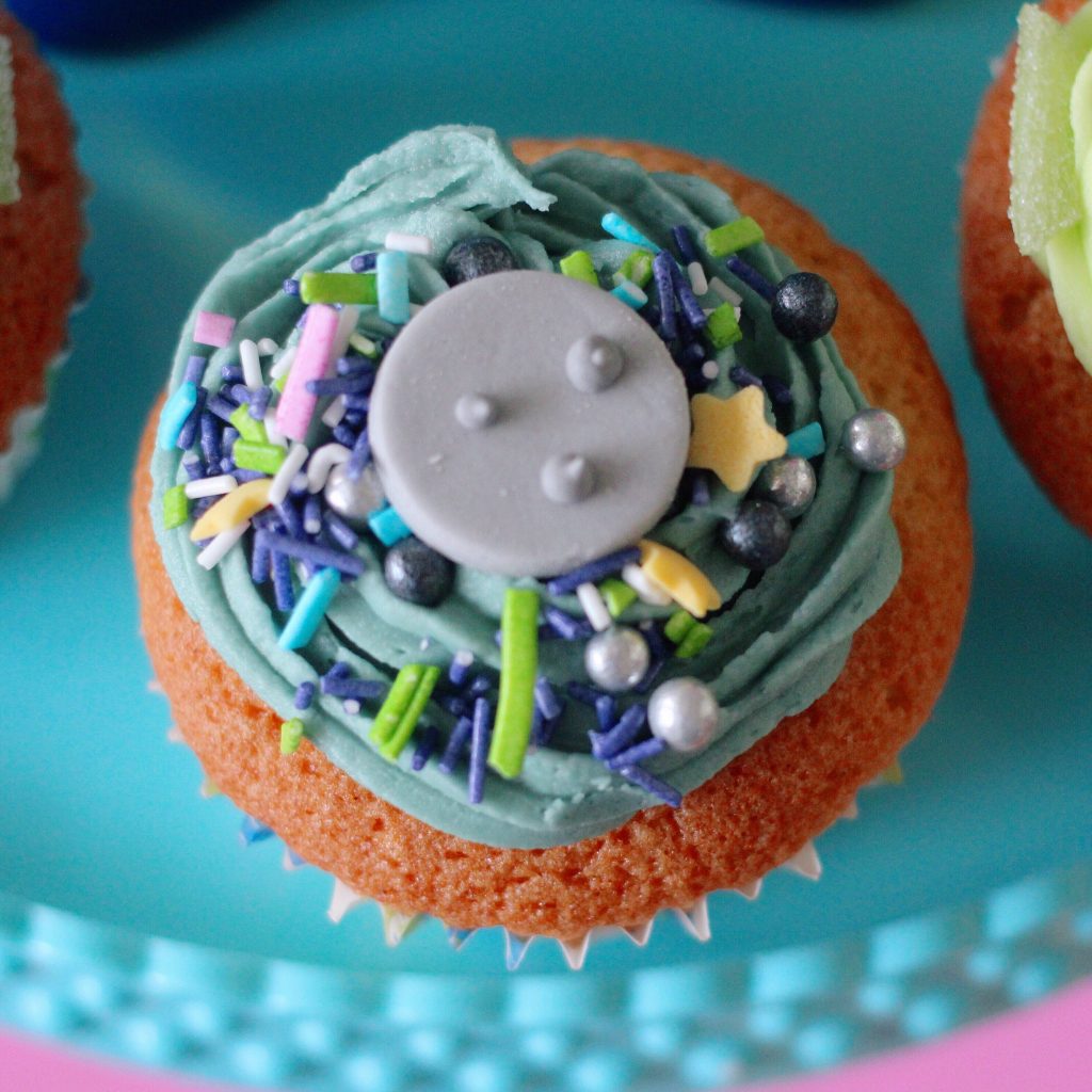 Toy Story Alien & Space Themed Cupcakes – Lucy’s Room